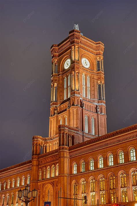พื้นหลังหอคอยแห่งศาลากลางกรุงเบอร์ลิน เยอรมนี Ddr คืน รูปถ่าย และรูปภาพสำหรับดาวน์โหลดฟรี Pngtree
