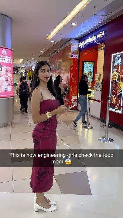 Subscribe For More Coding Tips⬆️ Kon Kon Engineer Hai Yahan🤭trending Viral Coding