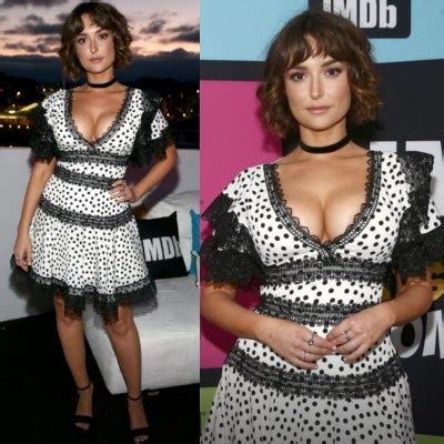 Beautiful Woman Milana Vayntrub Tumbex