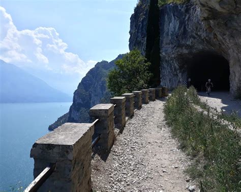 Cosa Vedere Nei Dintorni Di Riva Del Garda 12 Attrazioni E Attività