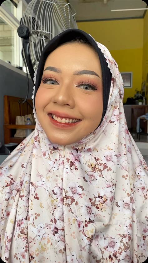 Sindy Andika Make Up Artist Sindyan Makeup • Instagram Photos And Videos