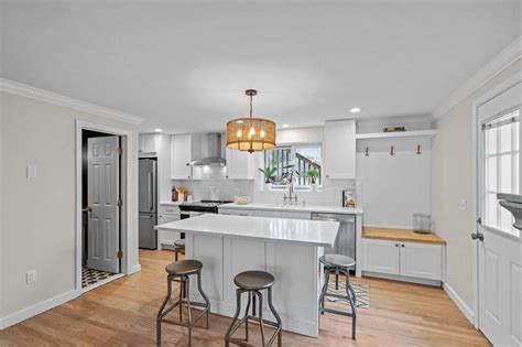 Hillary Olinger Posted On Linkedin