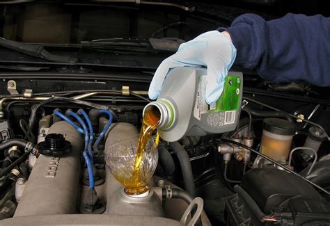 Замена масла в двигателе полезные советы когда и как менять масло