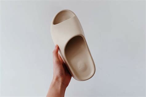 Do Yeezy Slides Run Big Or Small Fit Size Guide LearnAboutShoes