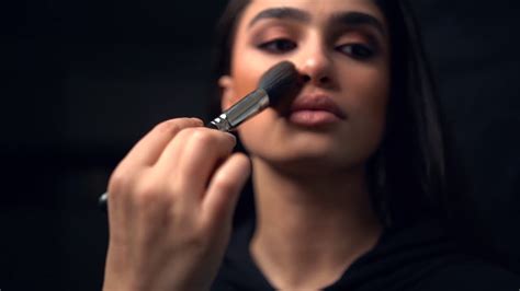 მაკიაჟის კურსი ფლინგოსთვის ნინა ჯინჭარაძე Youtube