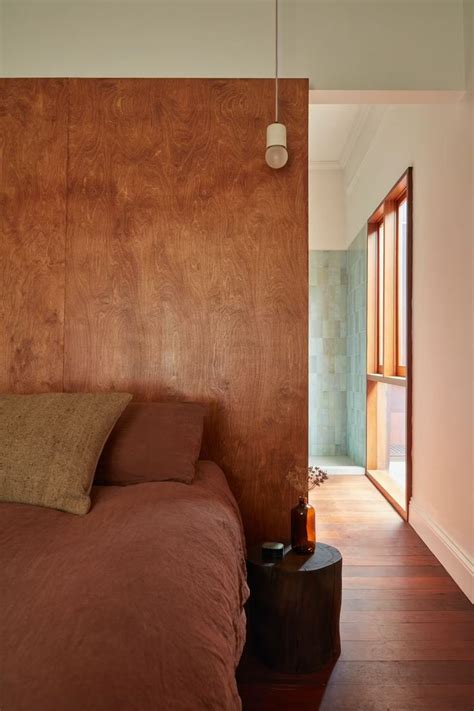 Photo Of In Dark Timber Cladding Hides A Soaring Extension At Wohnung Innenarchitektur