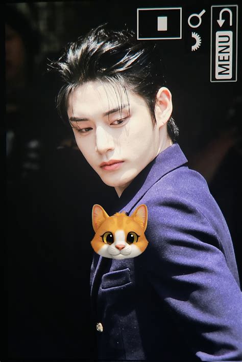 [잡담] 김지웅 구찌행사 얼굴 미쳣나 인스티즈 Instiz 연예 카테고리