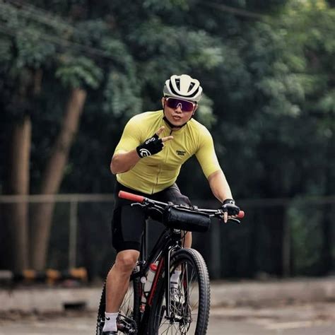 Jana Support Local Love Local Noon Pa Man Naniniwala Ako Na Iba Pa