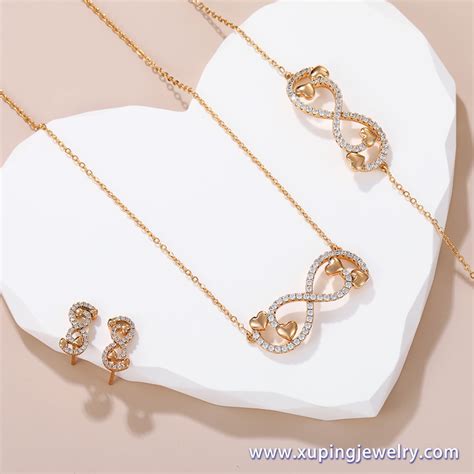 Set Colier Cercei Si Bratara Placat Aur Infinity Accessories For You