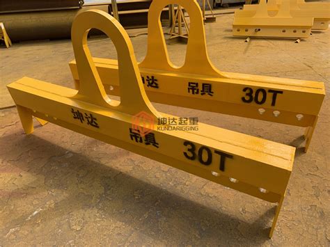 双钩卷板吊具 泰州市坤达起重设备有限公司