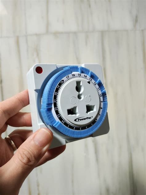 Electric Socket W Timer Powerpac TV Home Appliances Electrical Adaptors Sockets On