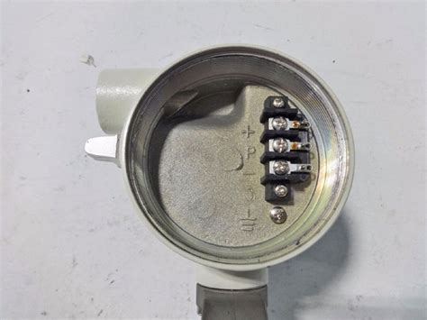 Yokogawa Yewflo 3 150 Cf8m Vortex Flow Meter Yf 108