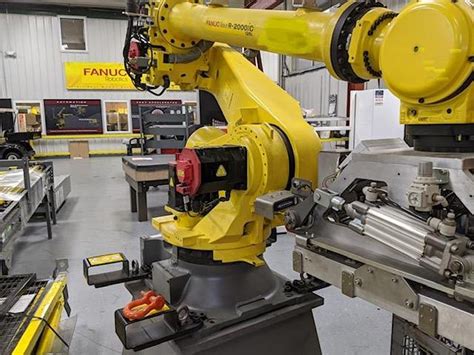 Used Robotic Equipment For Sale FANUC R2000iC 125L 6 AXIS CNC ROBOT WITH R30iB CONTROLLER IR