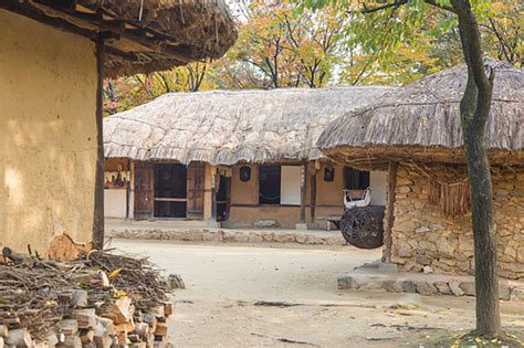 유토이미지 초가집