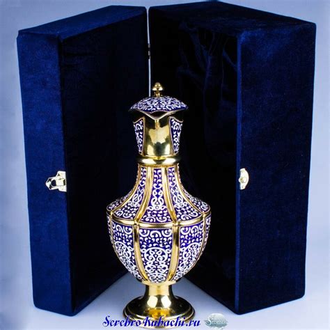 Серебряный кувшин с эмалью. 875 пр. Объем 1500 мл