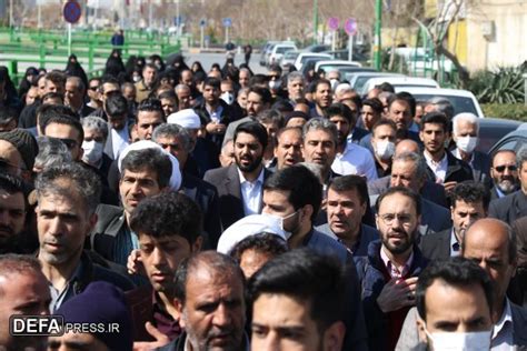 تصاویر تشییع جانباز 70 درصد شهید حسن عمویی در اصفهان