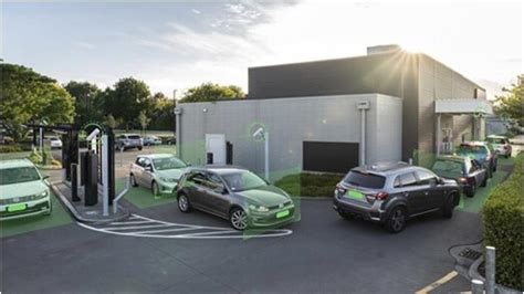 Lenovo Thinkedge Se V Truscale For Edge And Ai Lenovo Uk