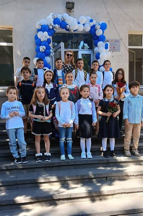 3 5კლასი დამრიგებელი ნათია ყაულაშვილი