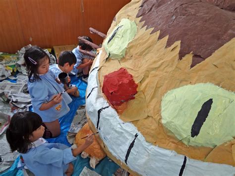 作品展がんばったよ～製作風景② 京都 学校法人 嵐山学園 さくら幼稚園 健康で明るく、元気な子になあれ