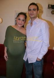 KHUSUS FOTO ARTIS Foto Sexy Bunga Citra Lestari KHUSUS FOTO ARTIS Foto Sexy Bunga Citra Lestari