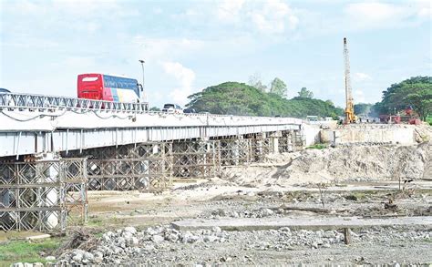 နိုင်ငံတော်လုံခြုံရေးနှင့်အေးချမ်းသာယာရေးကော်မရှင်ဥက္ကဋ္ဌ ဗိုလ်ချုပ်မှူးကြီး မင်းအောင်လှိုင် ရန