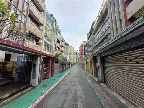 台北市大安區新生南路一段145巷11號3樓｜幸安國小‧金華中學區｜大坪數精華區｜toro Estate 鑫創法拍