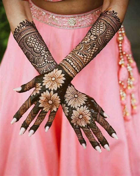 Best Bridal Mehndi Designs