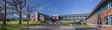 Strathearn School