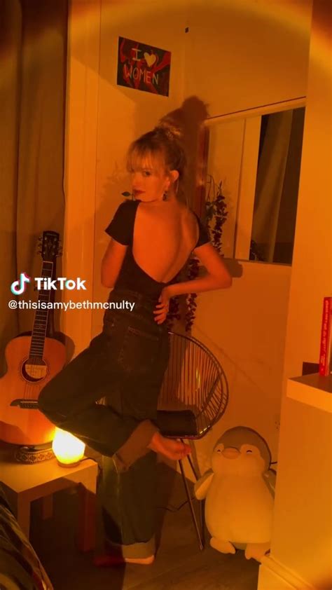 Amybeth Mcnultys Feet