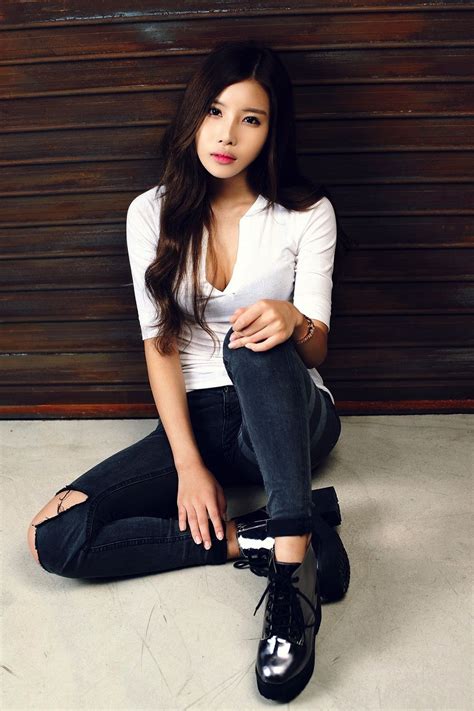 Yeon Ji Eun 연지은 Korean Model Fashion Model