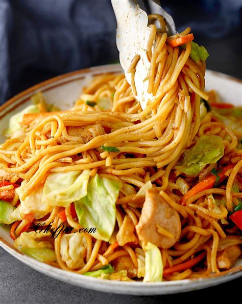Chicken Yakisoba Noodles Chefjar
