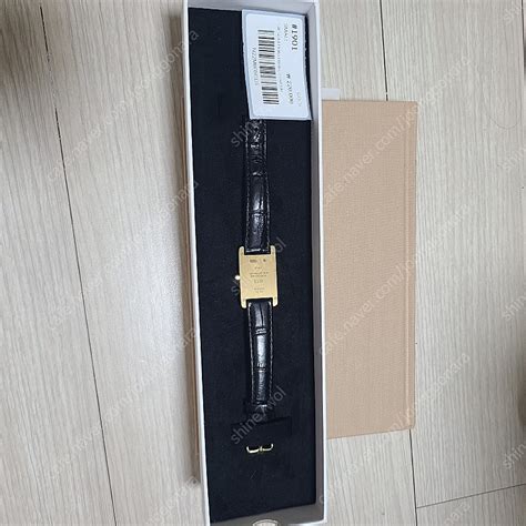 넘버링 A13 브레이슬릿 와치 시계팔찌 여성의류 중고나라