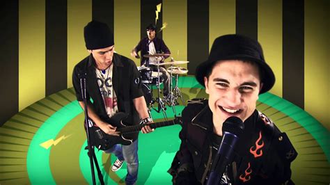 Rock Bones Phineas Y Ferb Canción Del Verano Video Musical Chords