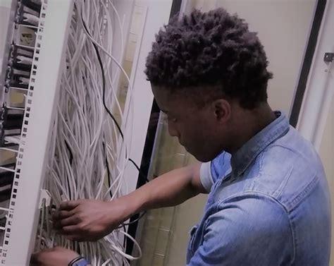 The Support You Need To Build A Career In Network Cabling In Canada New Canadians