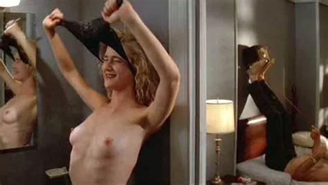Laura Dern Nude Porn Videos And Sex Tapes Xhamster