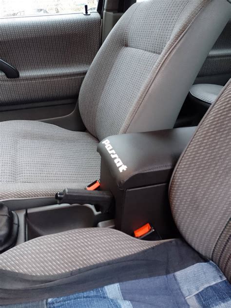 Заколхозил подлокотничек!:) — Volkswagen Passat B3, 1,8 л, 1993 года ...