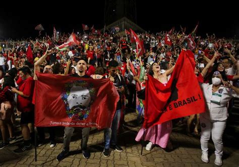Apoiadores De Lula Comemoraram Virada E Fazem Festas Pelo Brasil