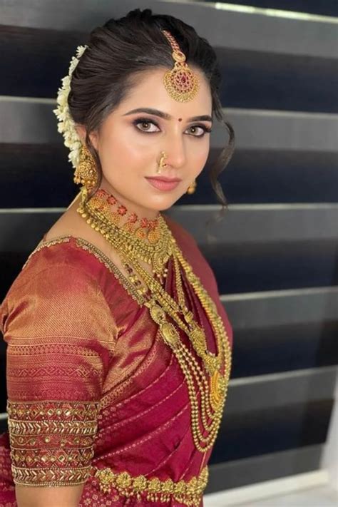 South Indian Bridal Makeup Looks South Indian Wedding Hairstyles Indian Bride Makeup
