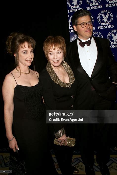 Actress Shirley Maclaine With Her Daughter Sachi Parker And Son In Law