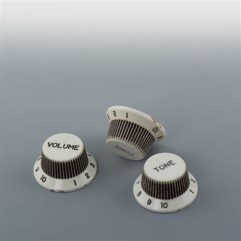 Vintage Relic Aged Parchment Small Numbers Knob Set Charles Guitars