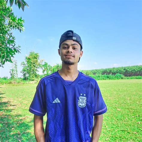 Abu Bokor Siddik Siddik 011 On Threads