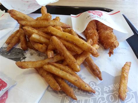 맘스터치 감자튀김 호불호 갈리더군요 Mlbpark