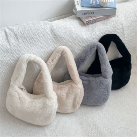 플러피 에코 퍼 미니백 겨울 가방 양털 숄더백 4color 에이블리