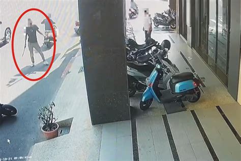 高雄醉男持刀揮舞嚇壞路人 警方依恐嚇公眾罪送辦 中華日報中華新聞雲