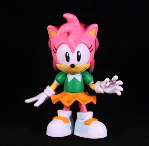 Shes Fantastic Sonic The Hedgehog Amy Rose