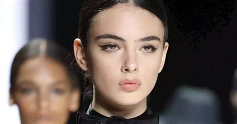 Deva Cassel 19 Ans La Fille De Monica Bellucci Et Vincent Cassel Est La Sensation Des Podiums