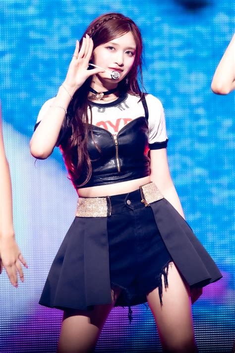 Ive 初の日本単独コンサート「ive The 1st World Tour ‘show What I Have In Japan」kアリーナ横浜にて開幕！全席sold Outand全2公演で約