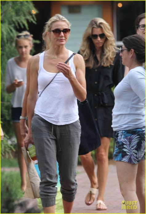 Cameron Diaz Biceps Buigen