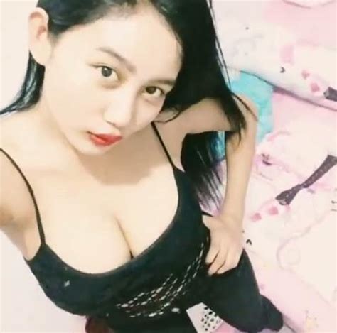 Update Terus Pamela Safitri Lebih Hot Banget ABG Pamer Memek