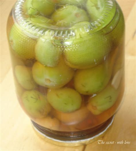 The Secret With Love Туршия от зелени доматчета